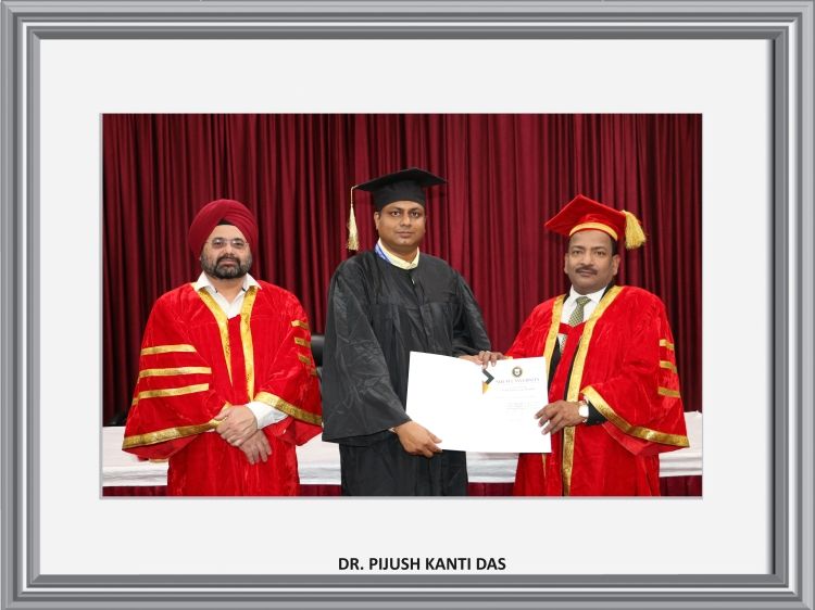 Surgeons and Gynaecologists taking training at WLH Batch April 2024