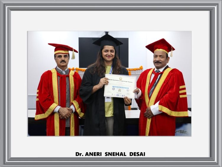 Surgeons and Gynaecologists taking training at WLH Batch May 2025